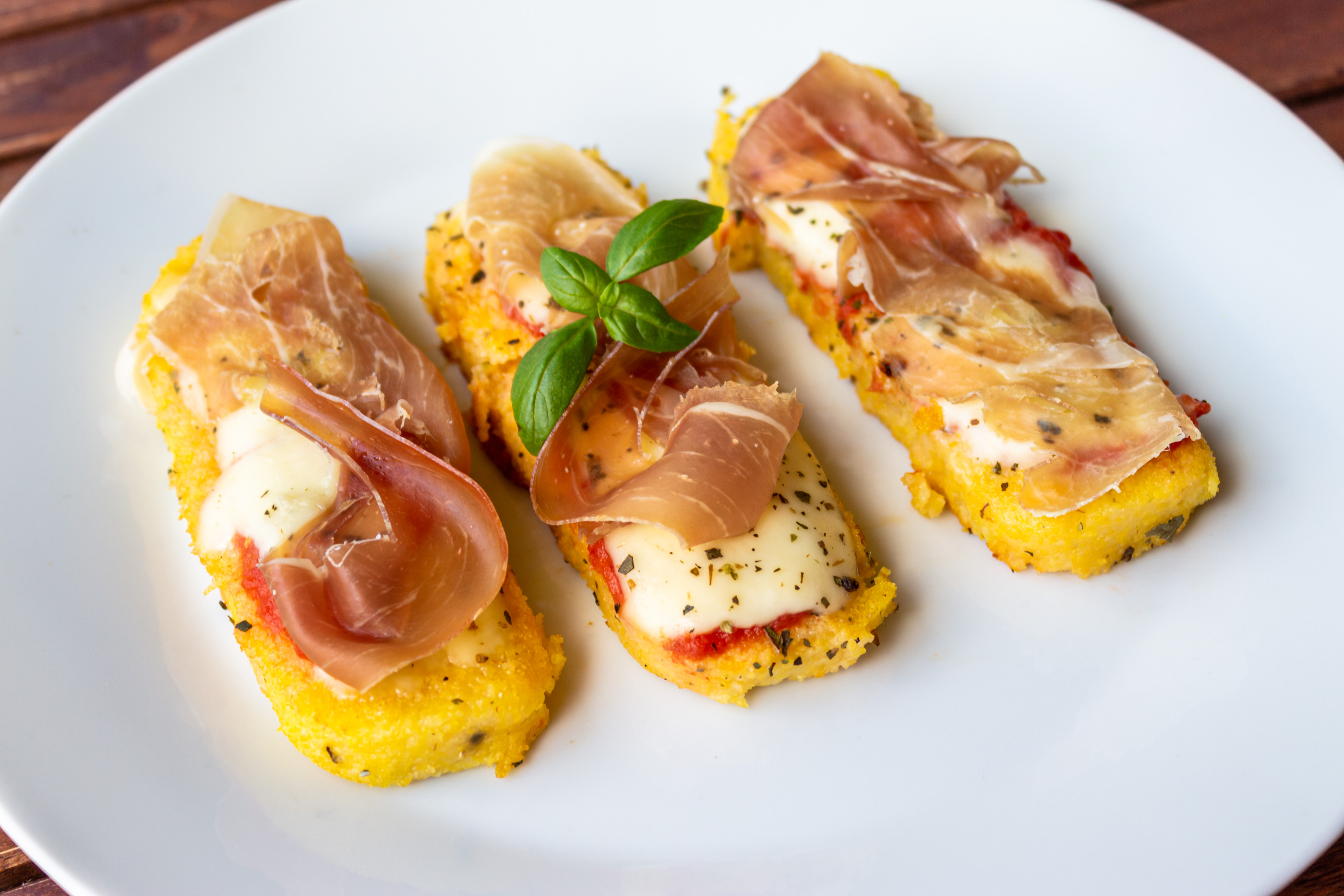 Recept: nadevana pečena polenta